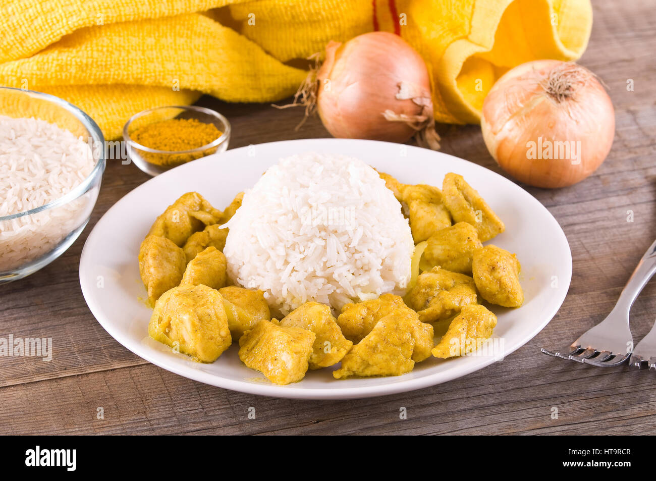 Chicken curry with rice Caribbean Stock Photo - Alamy