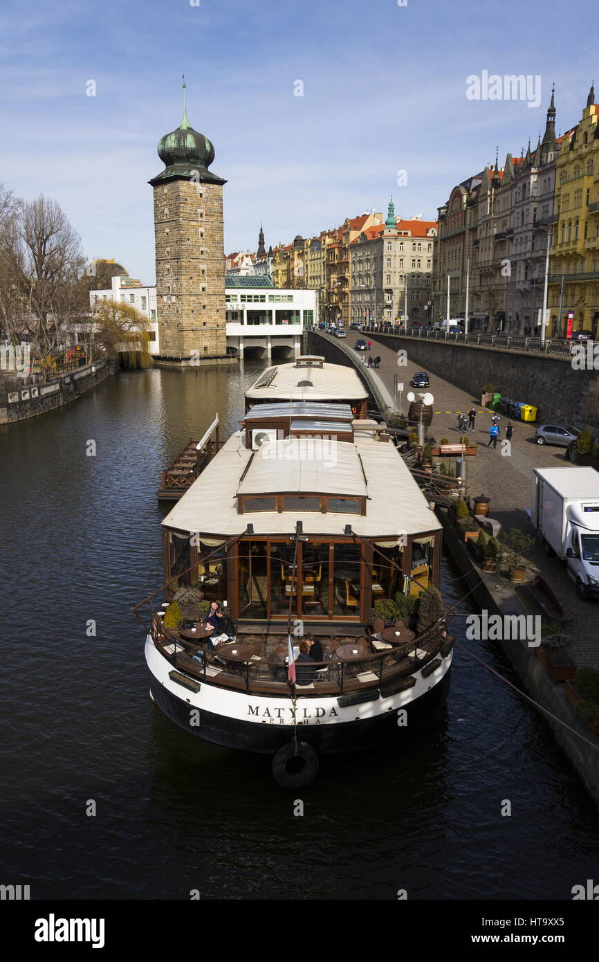 Manes restaurant hi-res stock photography and images - Alamy