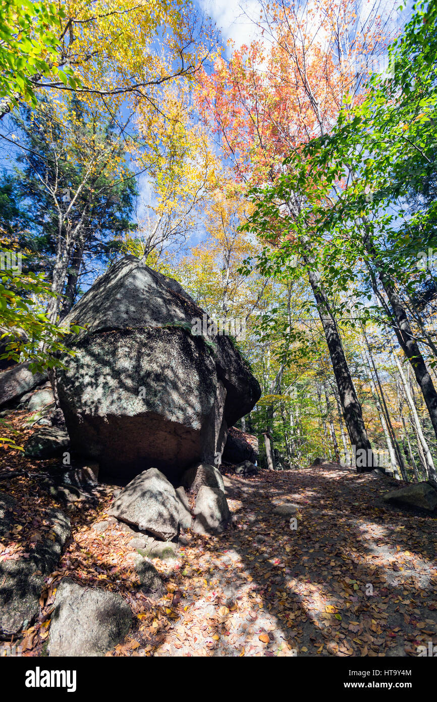 Glacial boulders in Franconia notch state park, new hampshire, usa ...