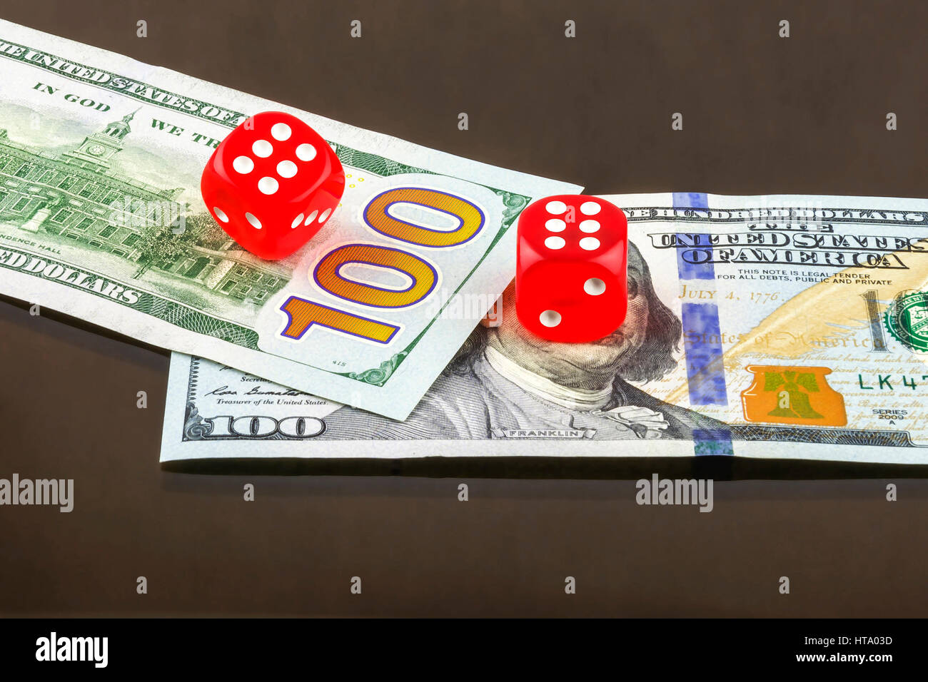 Two dice stack hi-res stock photography and images - Alamy
