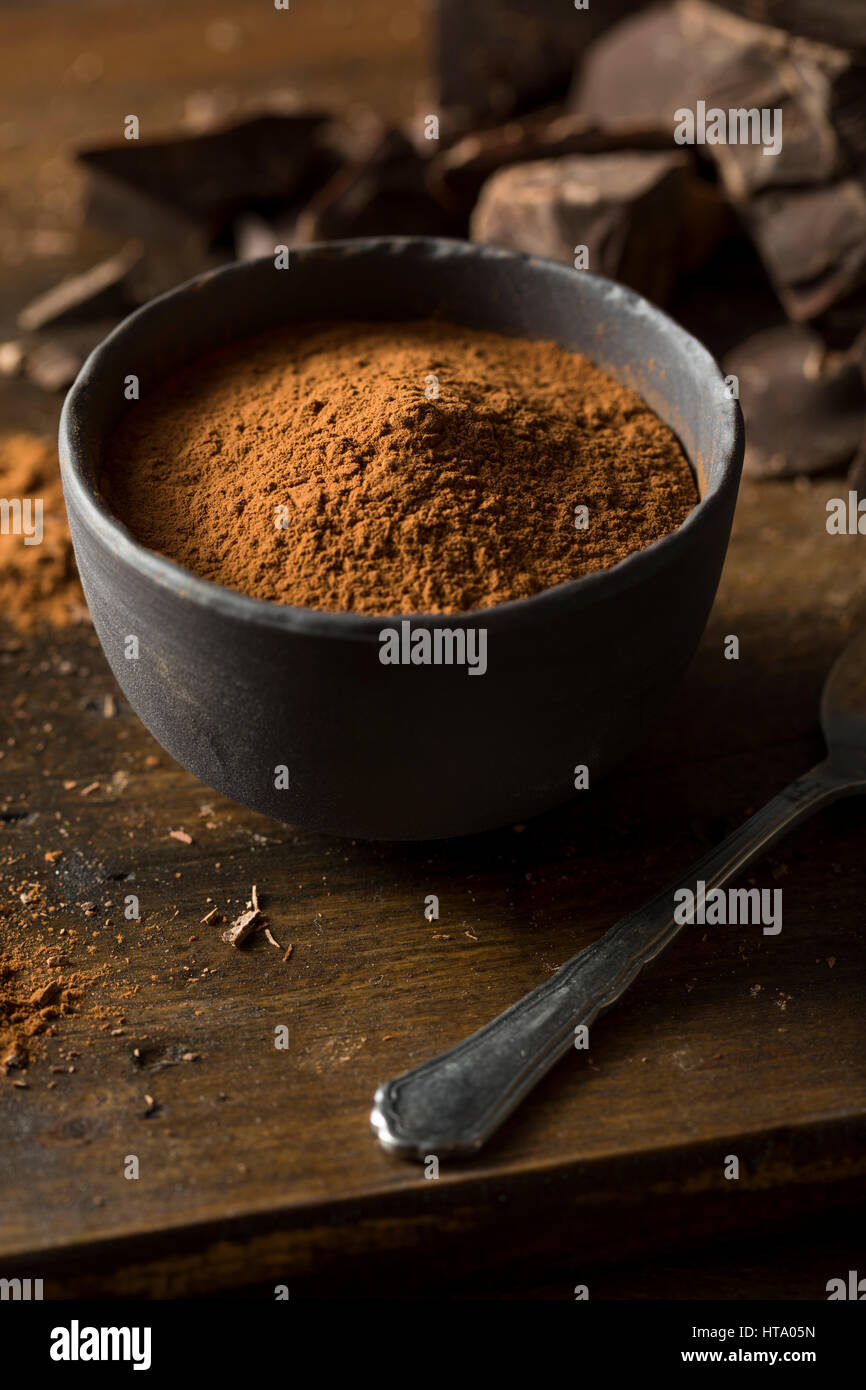 Raw Organic Dark Chocolate Cocoa Powder for Baking Stock Photo - Alamy