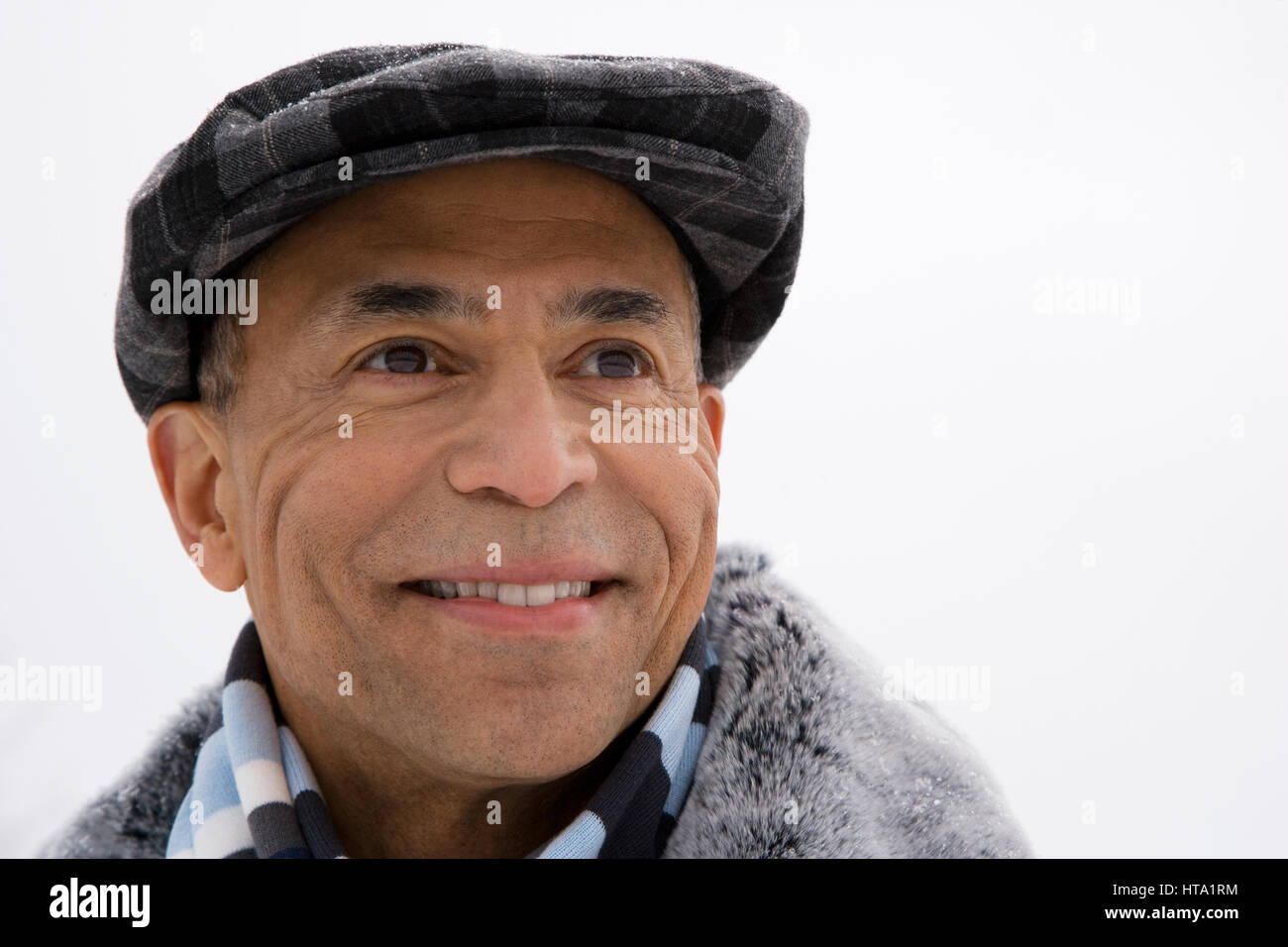 Wearing a flat cap hi-res stock photography and images - Alamy