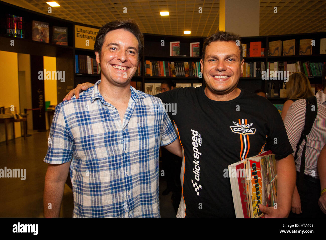 SÃO PAULO, SP - 08.03.2017: JORNALISTA REGINALDO LEME LANÇA LIVRO - The ...