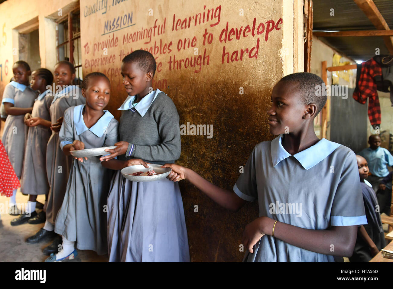 Nairobi, Kenya. 6th Mar, 2017. Senior class students pass the lunch ...