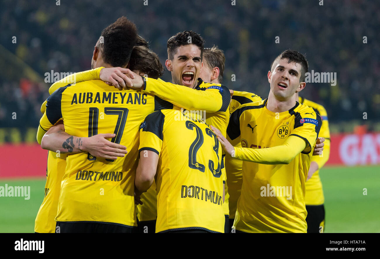 Dortmund, Germany. 08th Mar, 2017. Dortmund players celebrate after ...