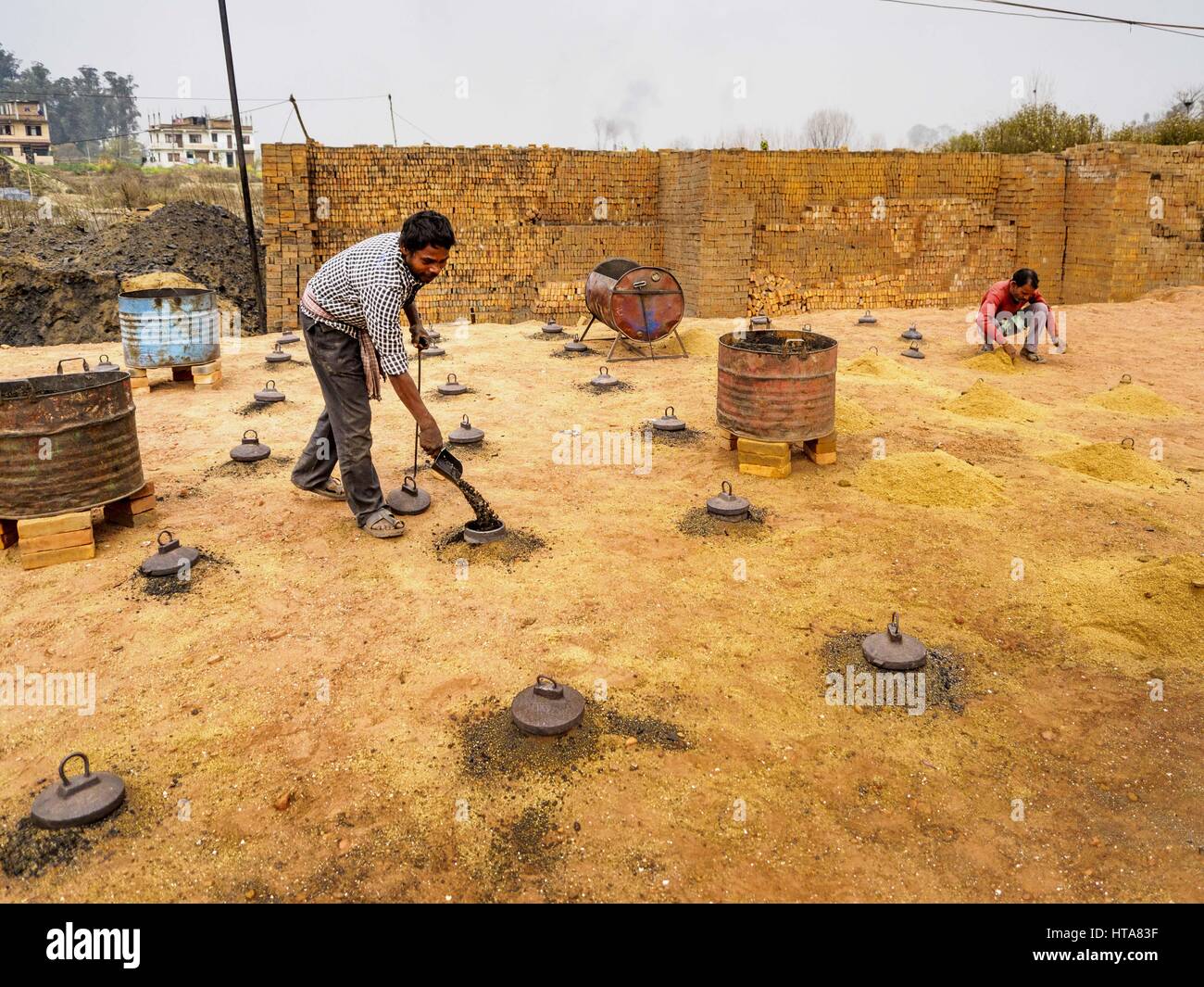 Making a coal fire hi-res stock photography and images - Alamy
