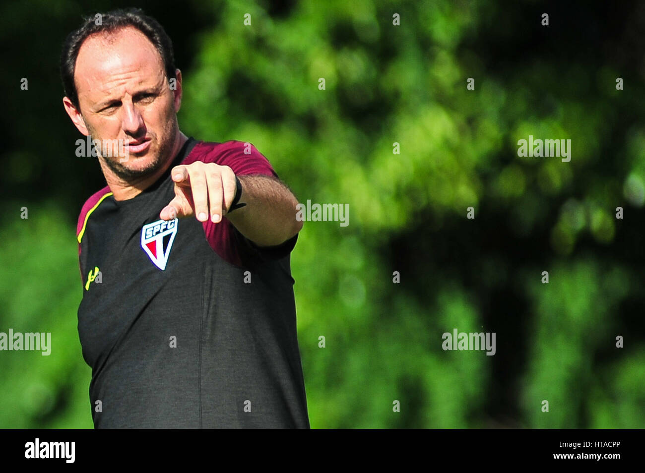 SÃO PAULO, SP - 09.03.2017: TREINO DO SPFC - Rogério Ceni during ...