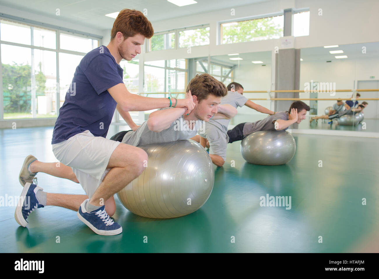 Gym guide hi-res stock photography and images - Alamy