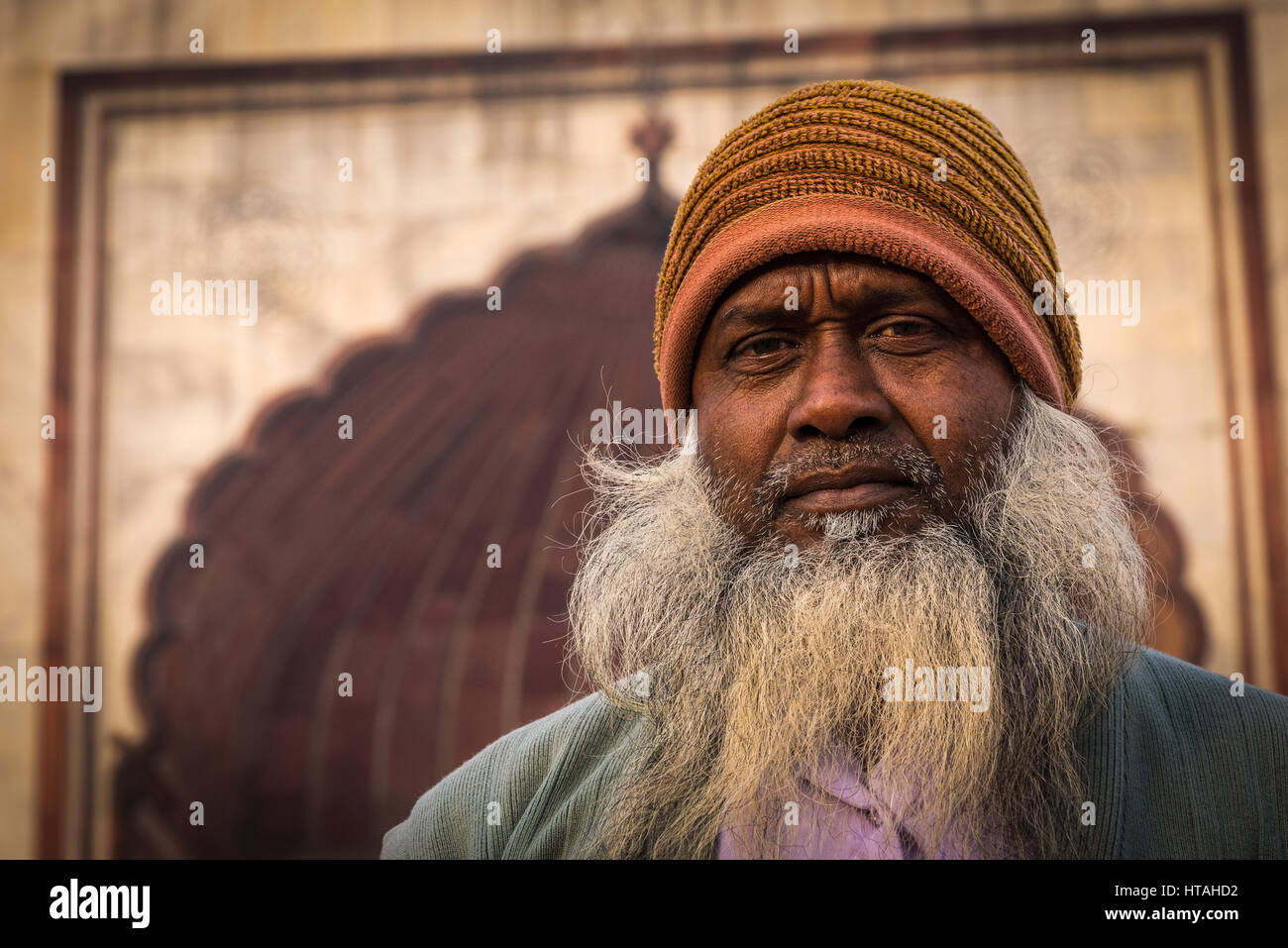 Portrait of a bearded Muslim man at Jama Masjid, Delhi, India Stock ...