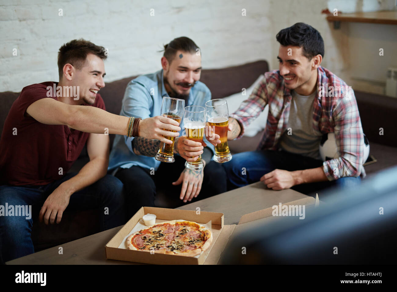 Pizzaa hi-res stock photography and images - Alamy