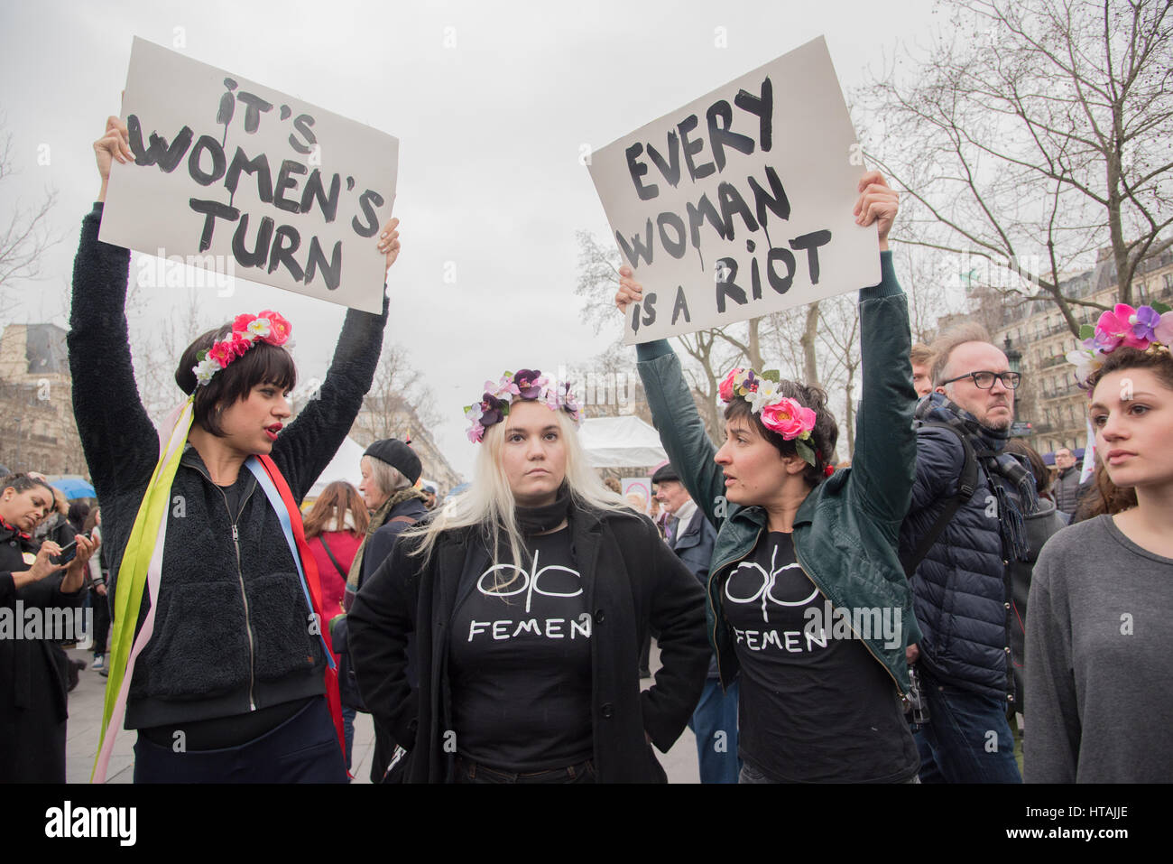Femen france hi-res stock photography and images - Alamy