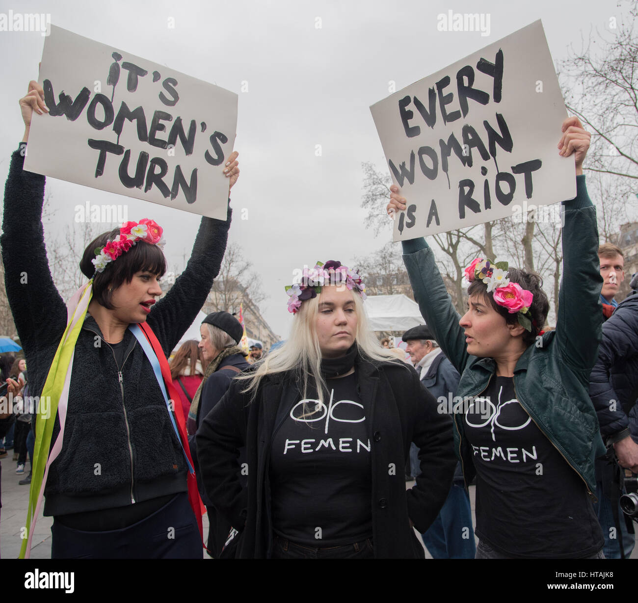 Femen france hi-res stock photography and images - Alamy