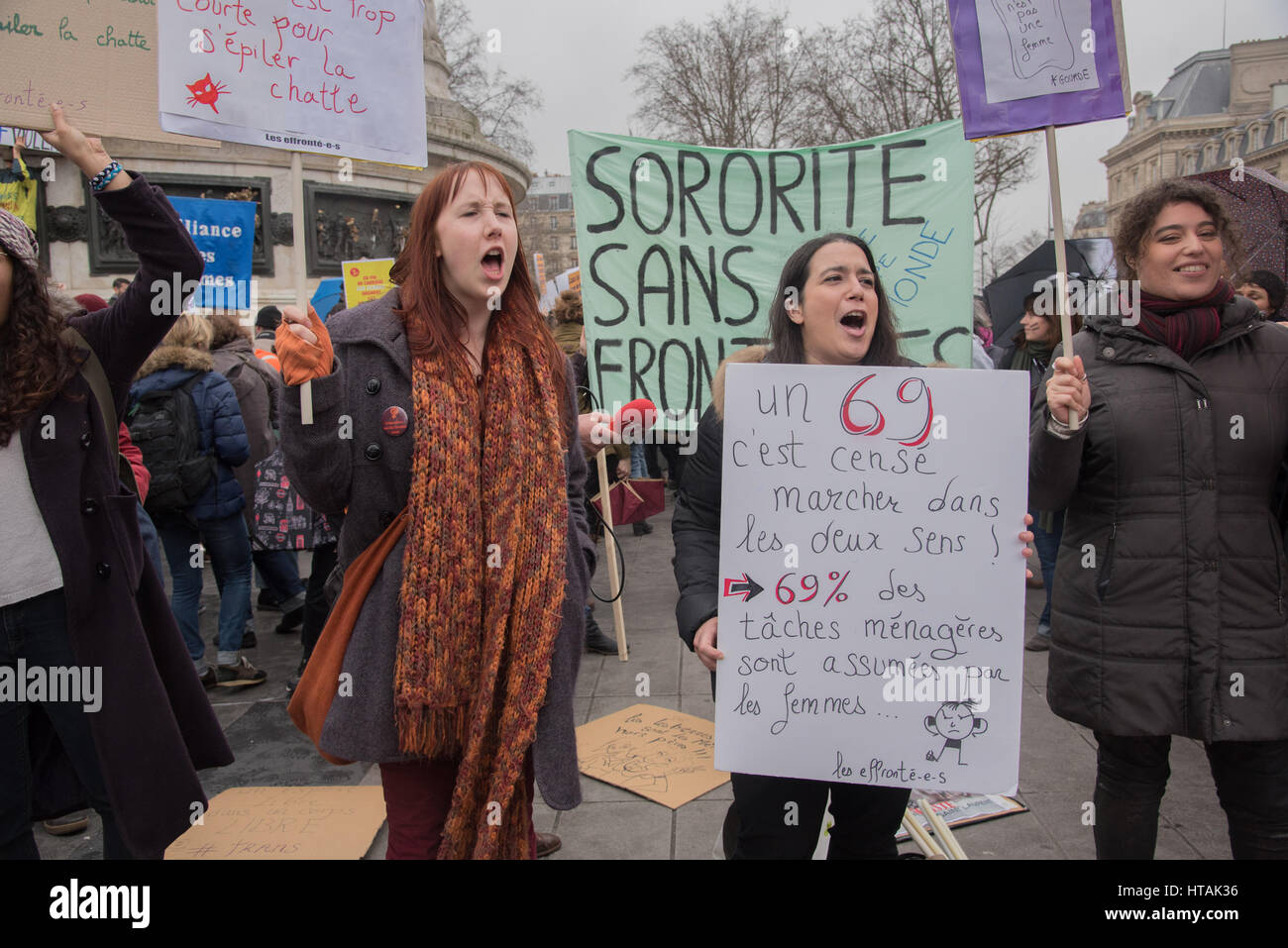 International Women's Day in Paris Stock Photo - Alamy