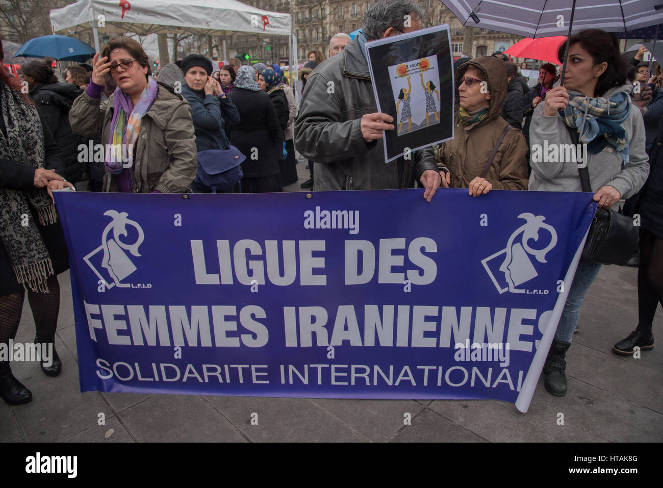 International Women's Day in Paris Stock Photo - Alamy