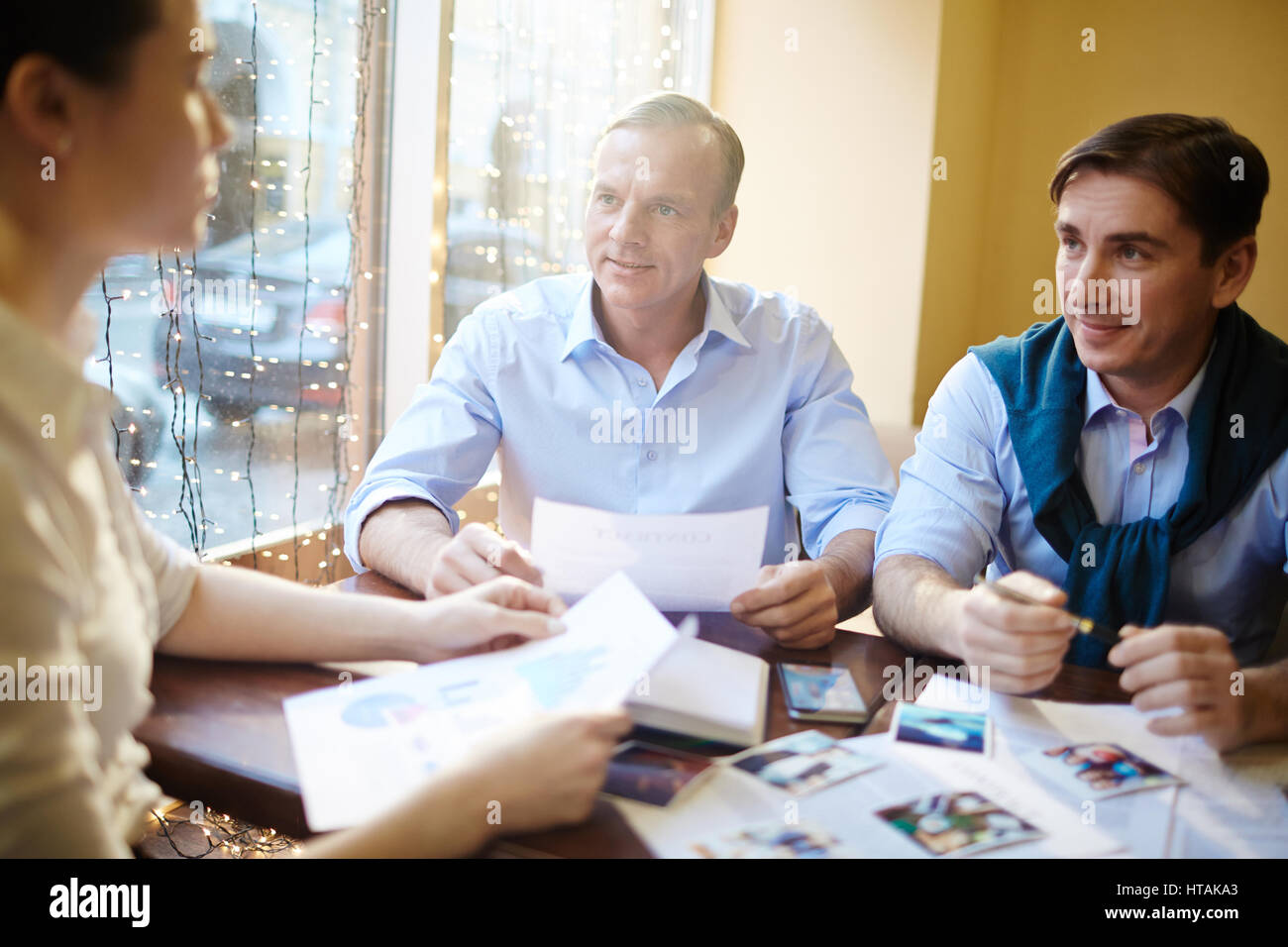 Creative people brainstorming and voicing their ideas Stock Photo - Alamy