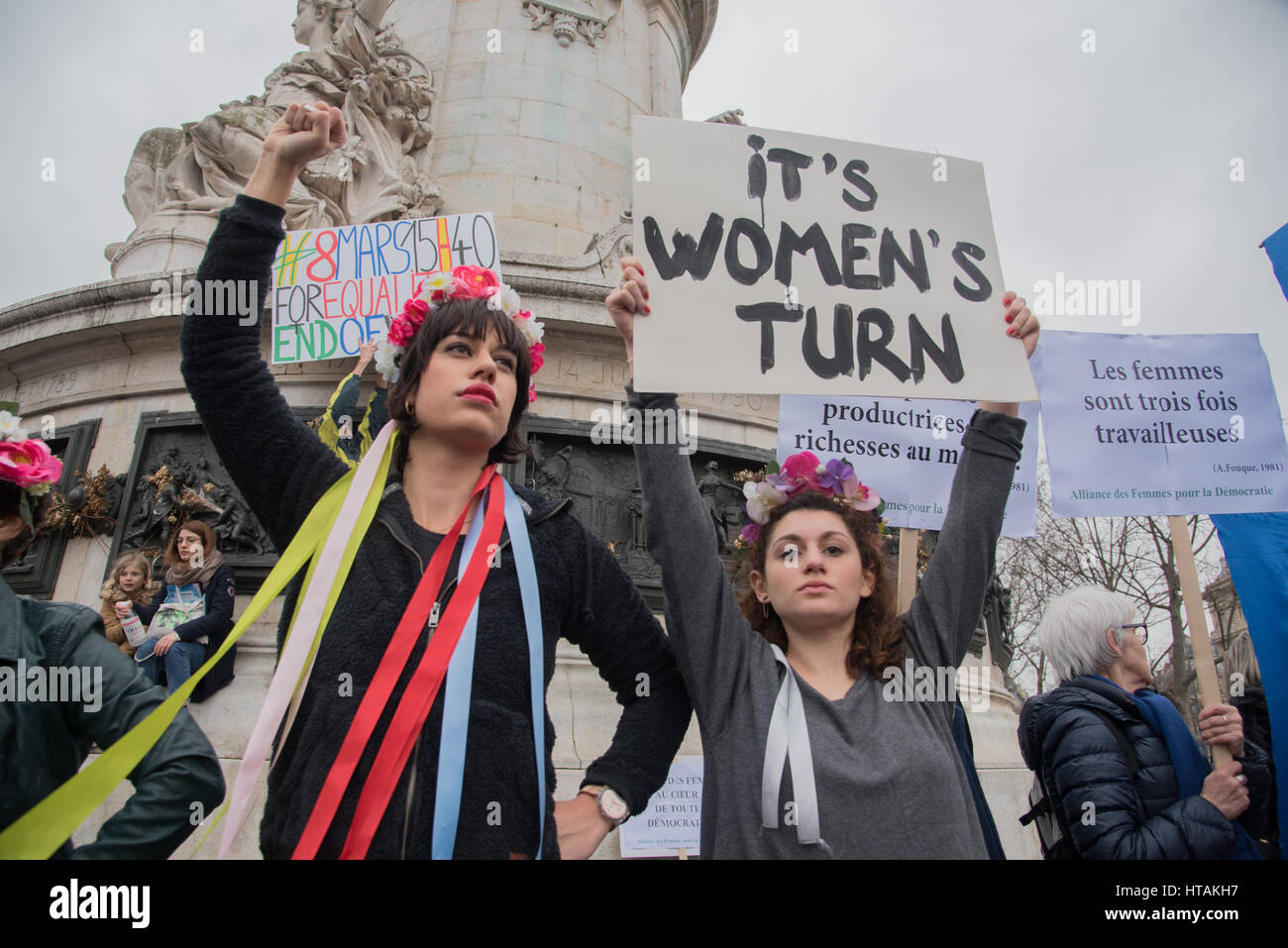 International Women's Day in Paris Stock Photo - Alamy