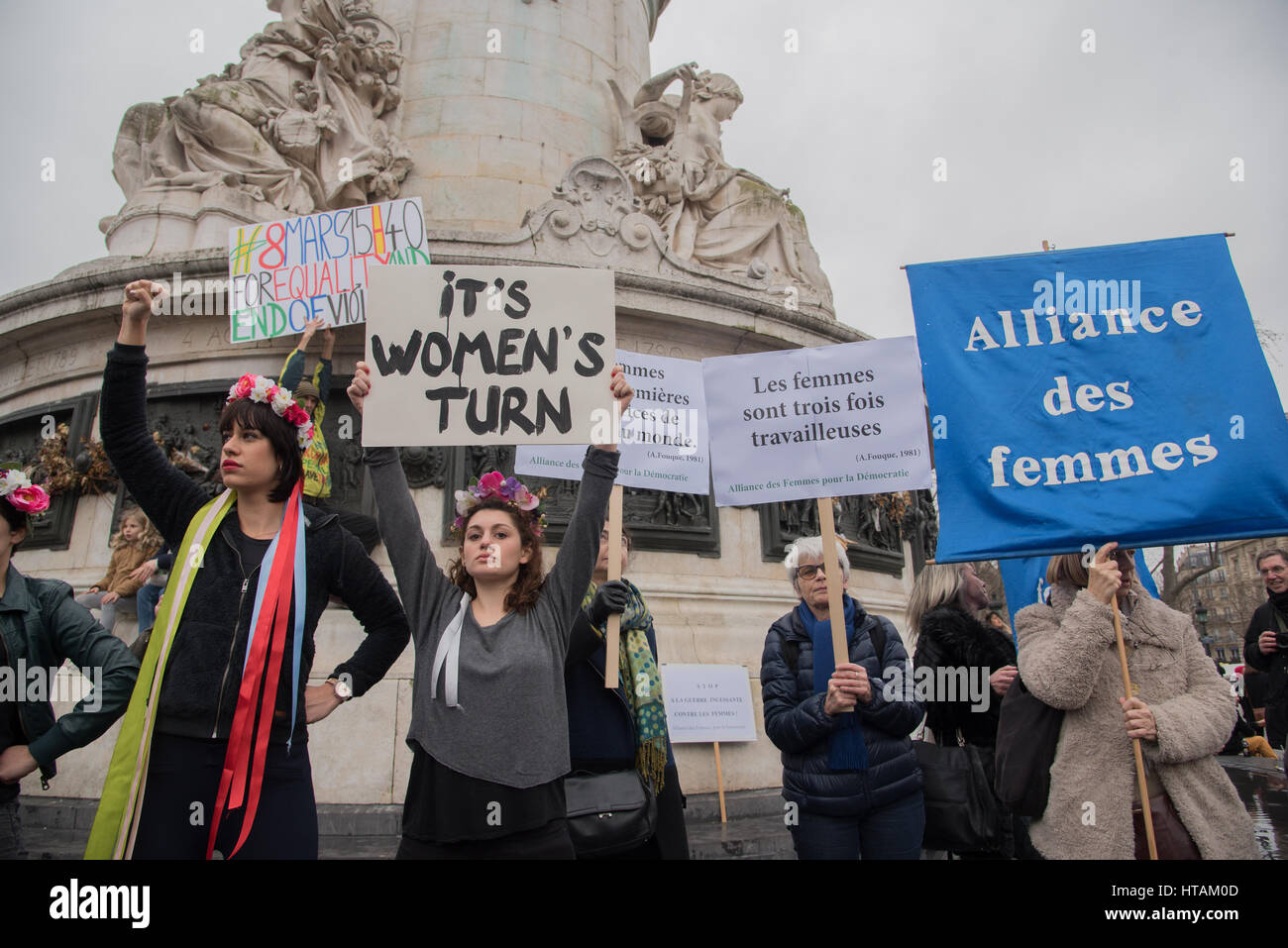 International Women's Day in Paris Stock Photo - Alamy
