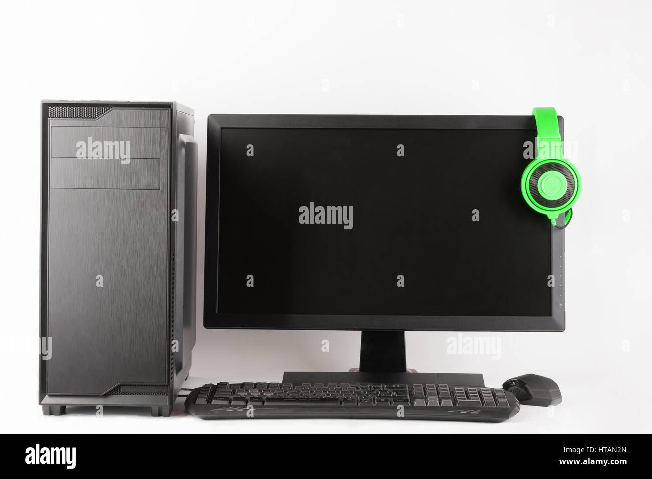 Midi tower computer case with led monitor, keyboard, mouse and ...