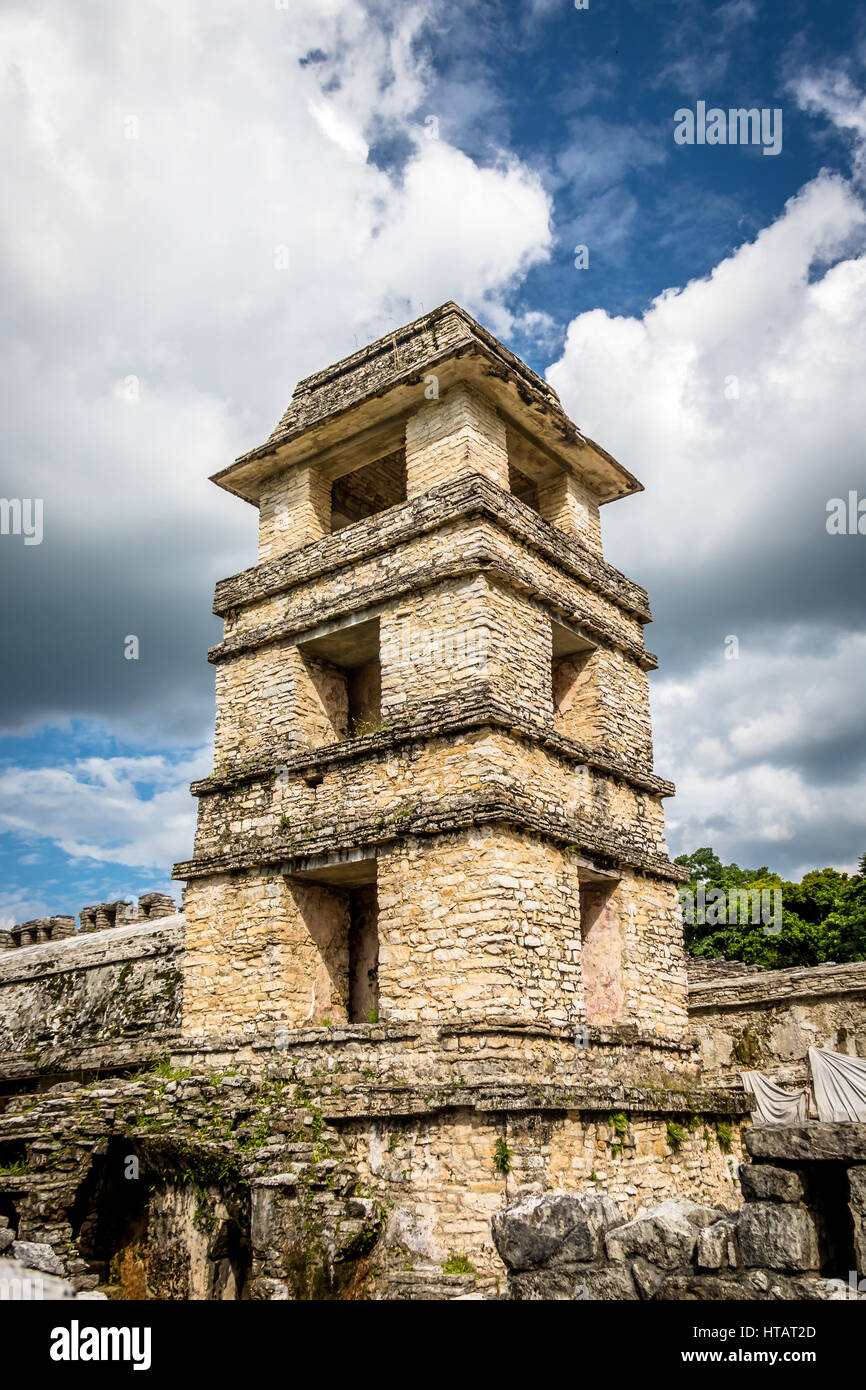 Palace observatory tower at mayan ruins of Palenque - Chiapas, Mexico ...