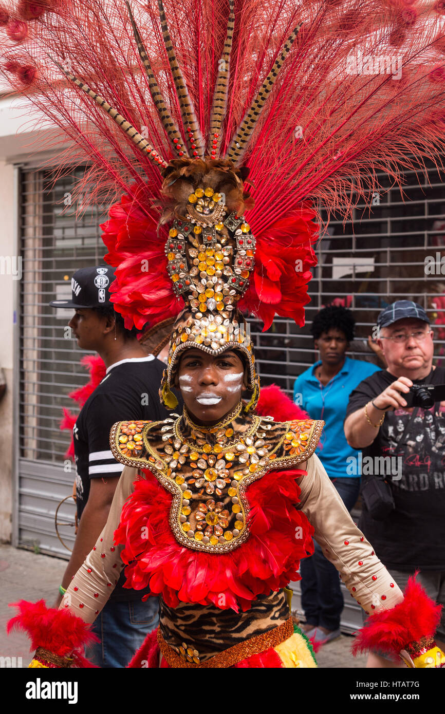 The colorful Children's Carnival Parade in the historic Old Colonial ...