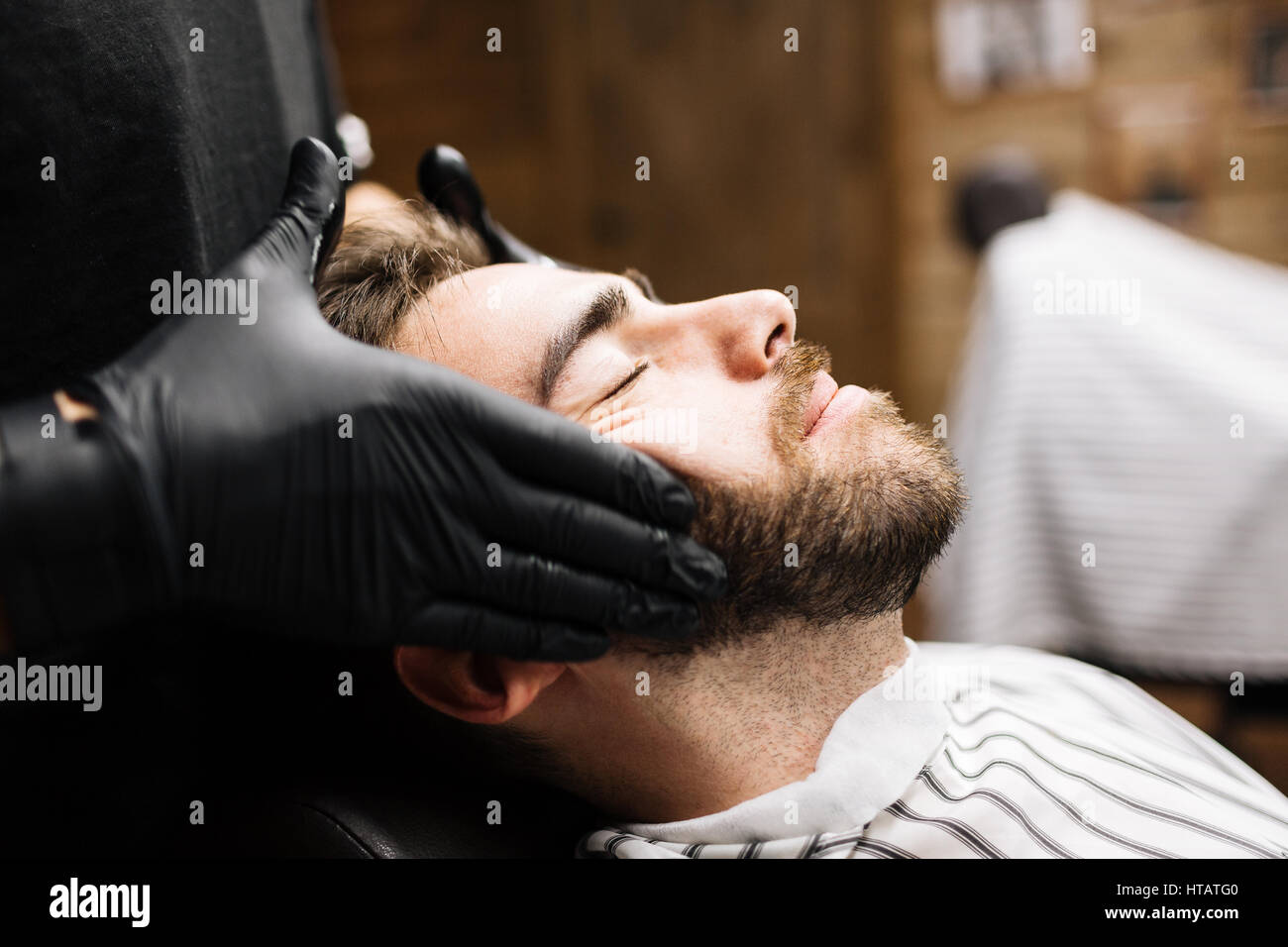 Man massage parlor hi-res stock photography and images - Alamy