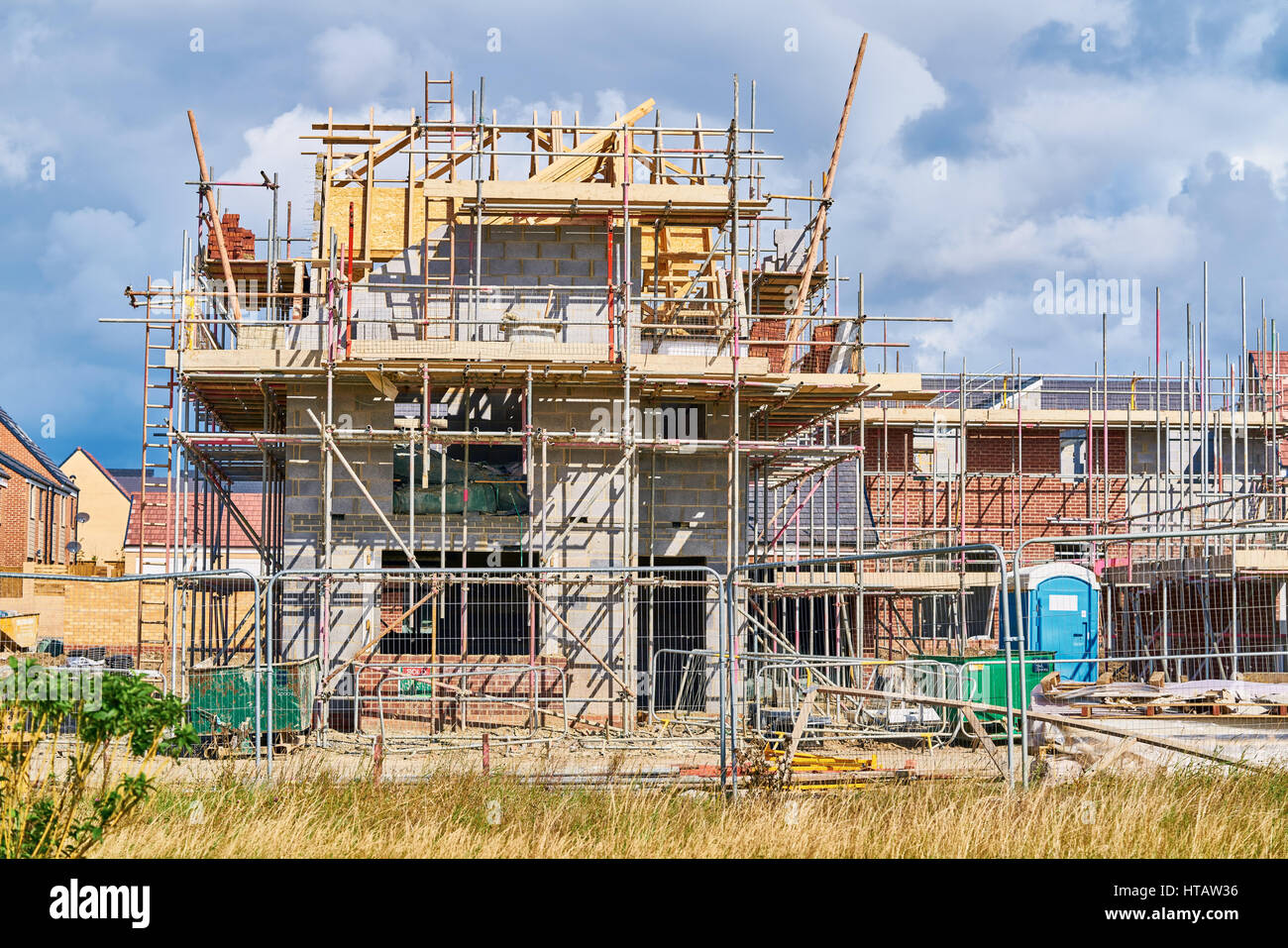 Newly built homes hi-res stock photography and images - Alamy