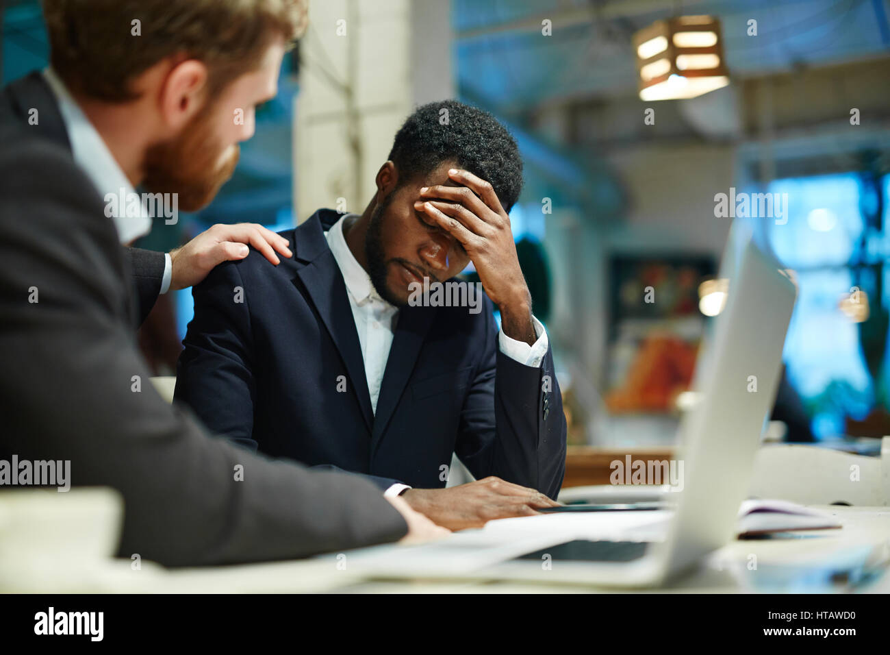 Colleague meeting sad hi-res stock photography and images - Alamy