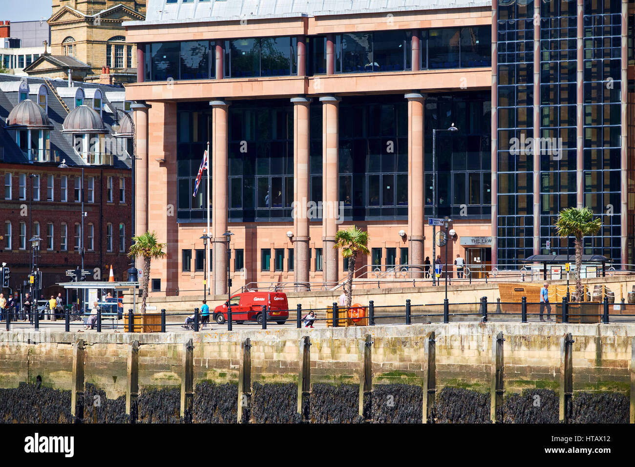 Newcastle crown court building hi-res stock photography and images - Alamy