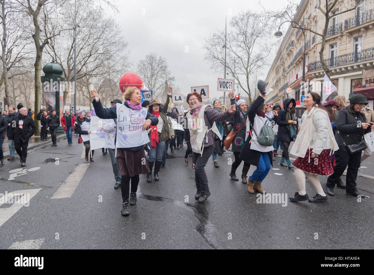 International Women's Day in Paris Stock Photo - Alamy