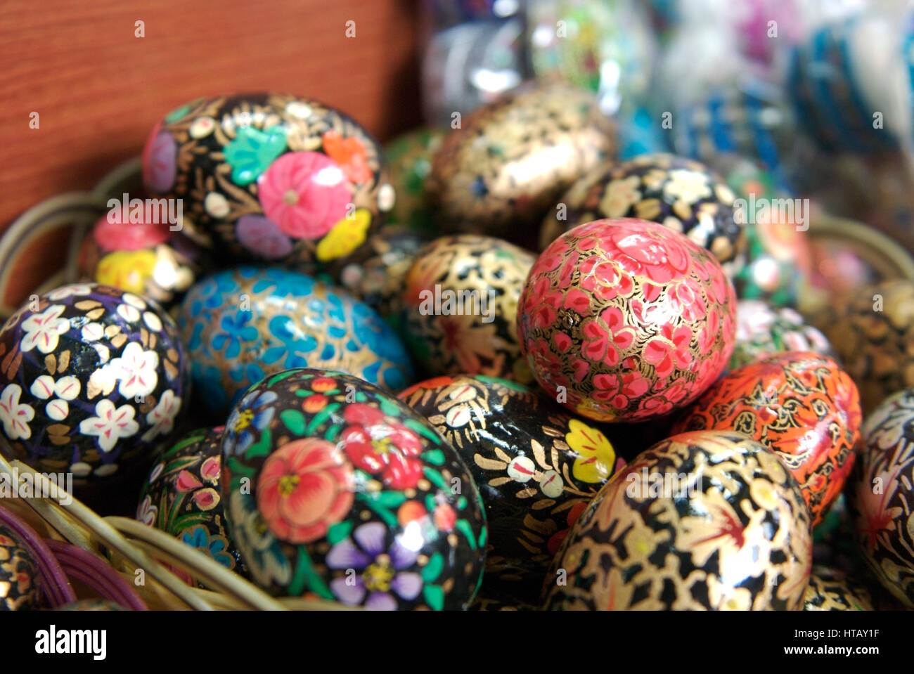 Traditional indian Hand Craft - Cultures, Floral Pattern, Horizontal ...