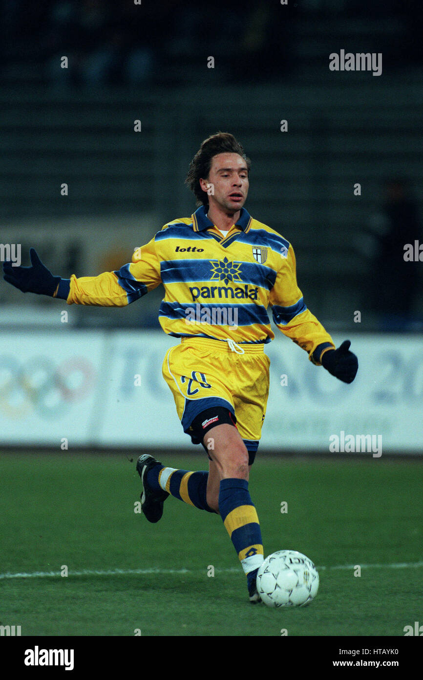 ENRICO CHIESA PARMA FC 07 February 1999 Stock Photo - Alamy