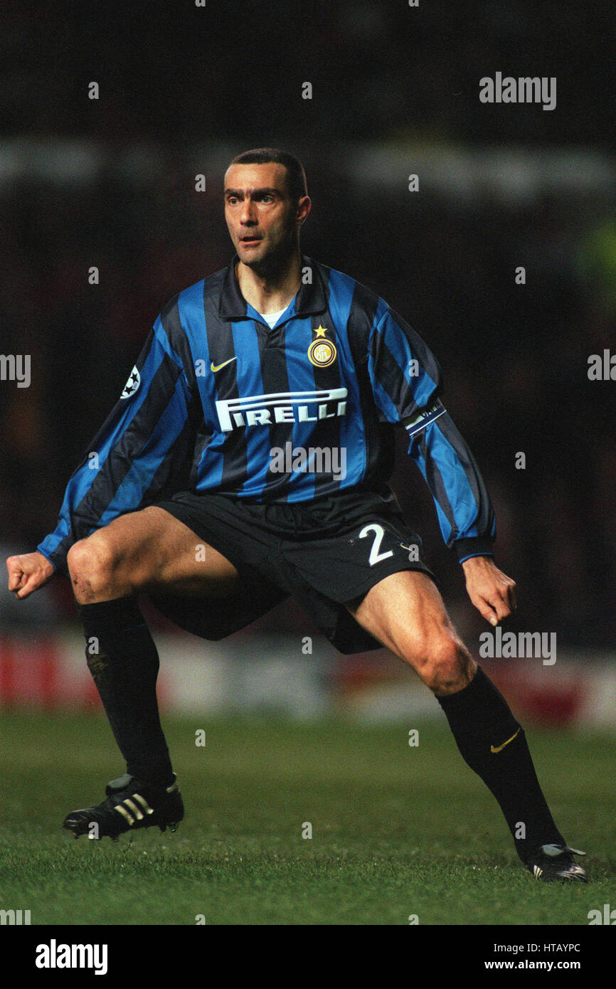GIUSEPPE BERGOMI INTER MILAN 04 March 1999 Stock Photo - Alamy GIUSEPPE BERGOMI INTER MILAN 04 March 1999 Stock Photo - Alamy