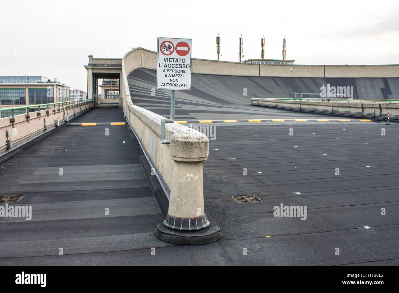 Fiat Lingotto Factory, once an avant-garde auto factory with a test ...