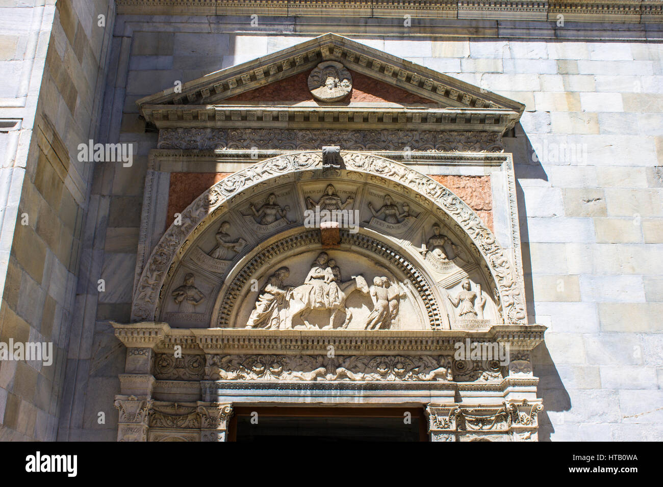 Como Cathedral (Cattedrale di Santa Maria Assunta, Duomo di Como ...