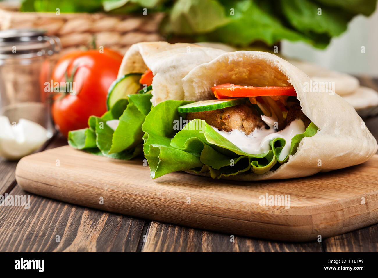 Falafel food hi-res stock photography and images - Alamy