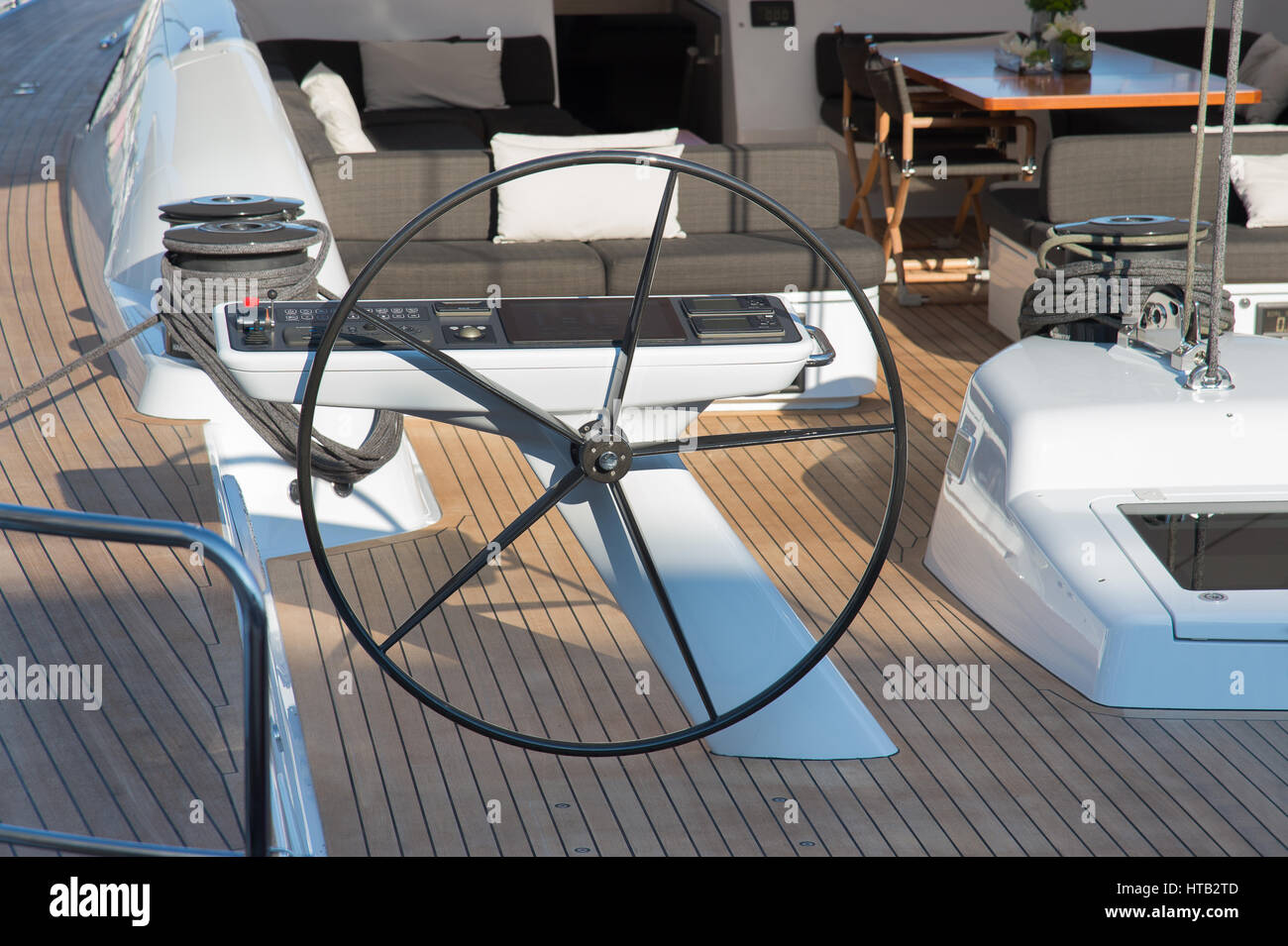 Navigation Deck High Resolution Stock Photography and Images - Alamy