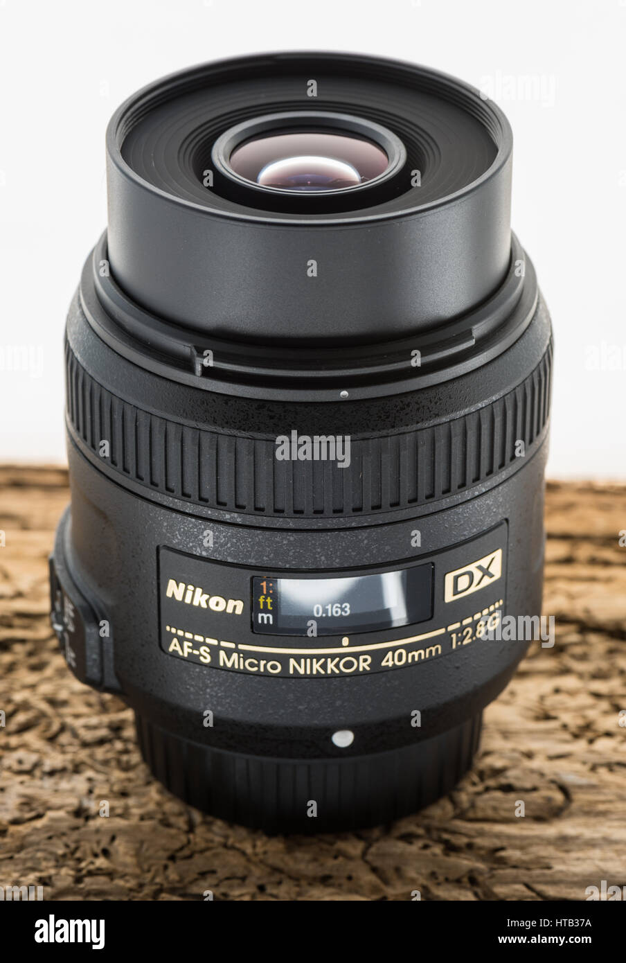 Micro lens hi-res stock photography and images - Alamy