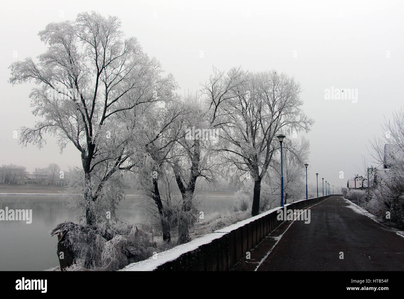 Frozen_landscape hi-res stock photography and images - Alamy