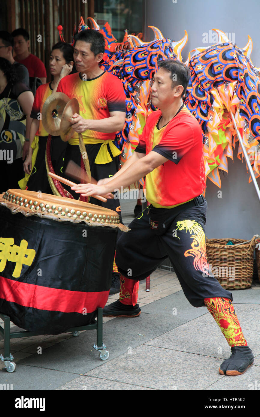 Singapore, Chinese New Year, musicians, people Stock Photo - Alamy