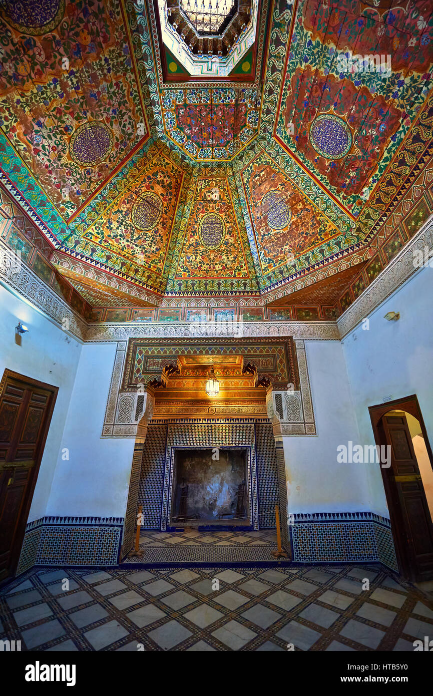 Berber Arabesque Mocarabe plasterwork fire surround.The Grand Court ...