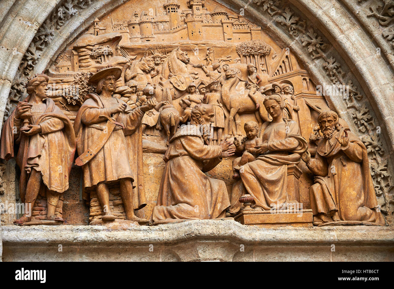 Adoration of the magi statues hi-res stock photography and images - Alamy