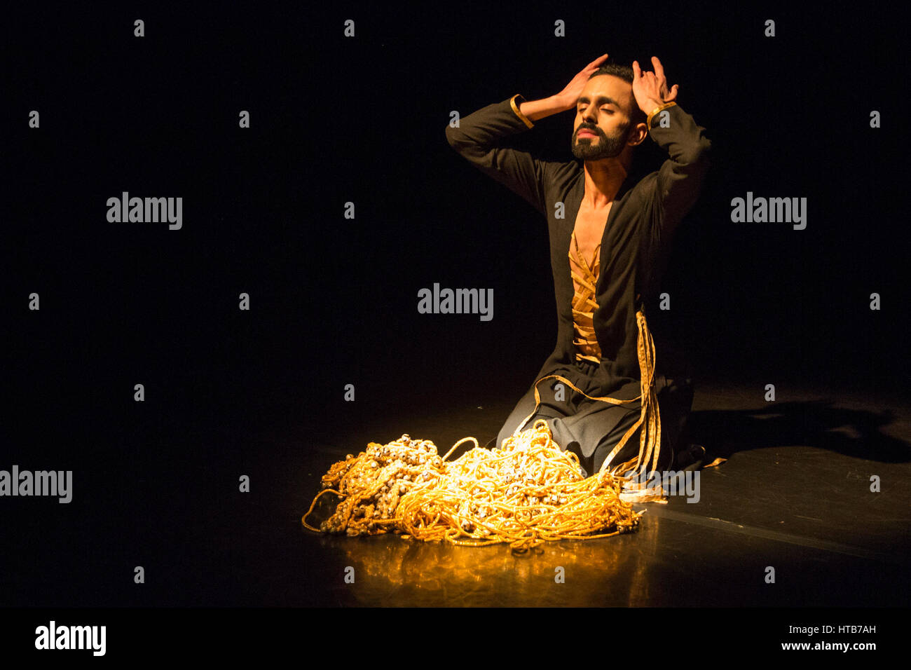 Aakash odedra hi-res stock photography and images - Alamy