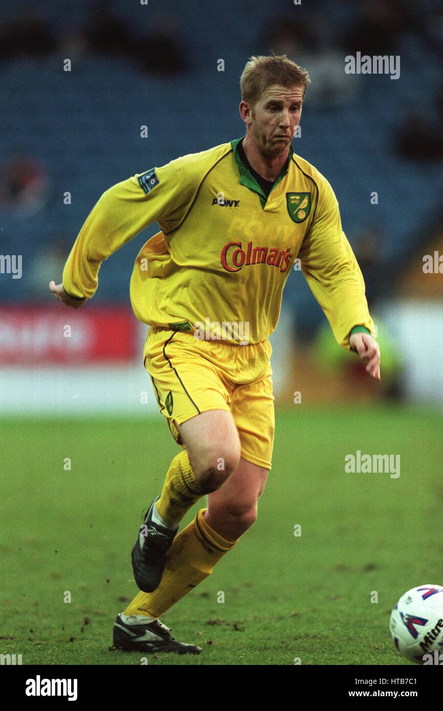 Norwich city iwan roberts hi-res stock photography and images - Alamy