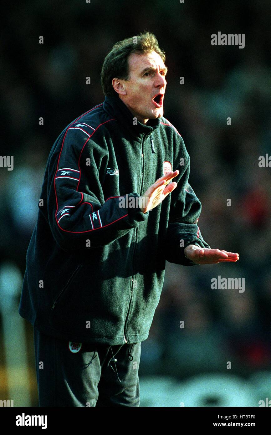 PHIL THOMPSON LIVERPOOL FC ASSISTANT MANAGER 03 January 1999 Stock ...