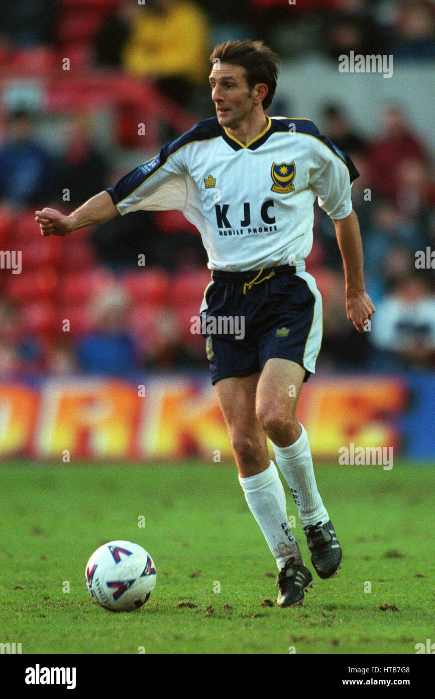 JEFF PERON PORTSMOUTH FC 02 January 1999 Stock Photo - Alamy