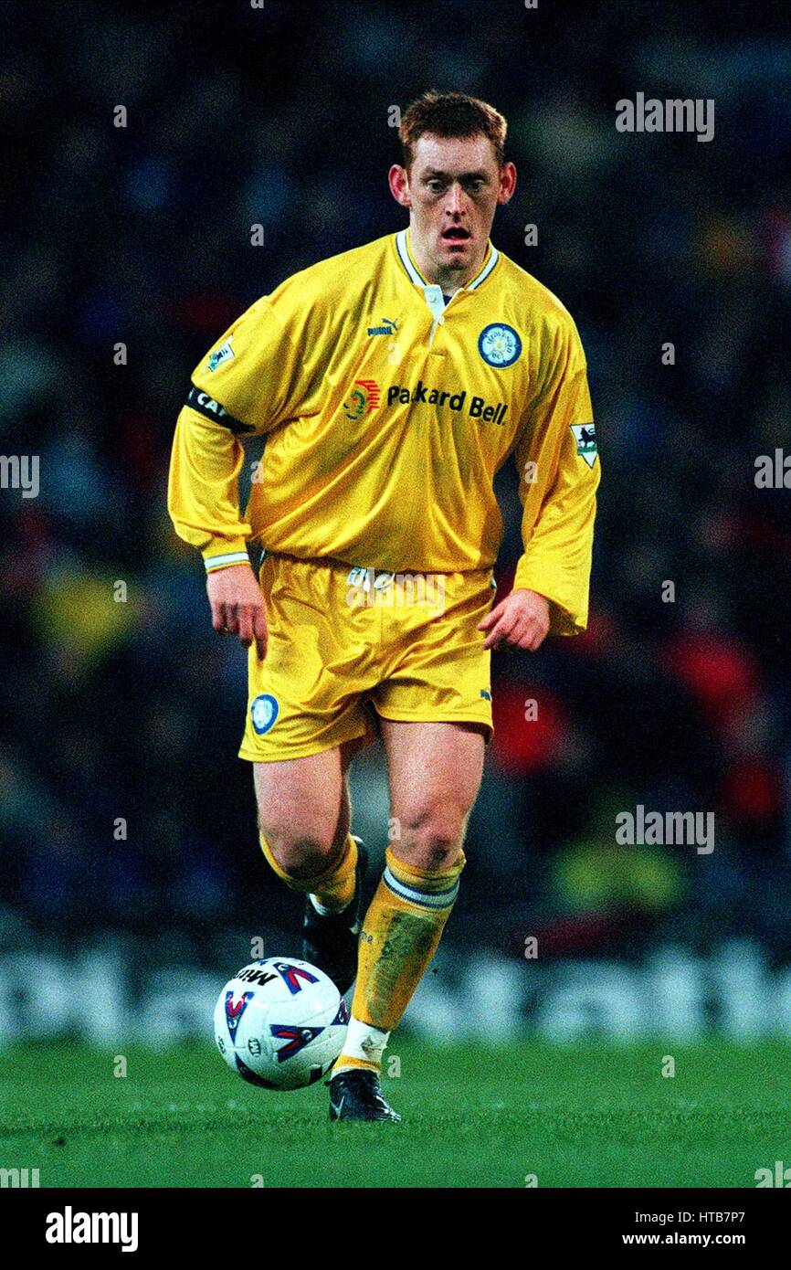DAVID HOPKIN LEEDS UNITED FC 09 January 1999 Stock Photo - Alamy