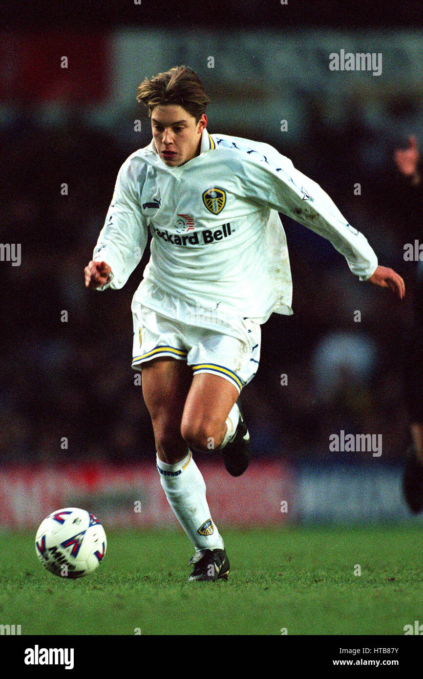ALAN SMITH LEEDS UNITED FC 17 January 1999 Stock Photo - Alamy