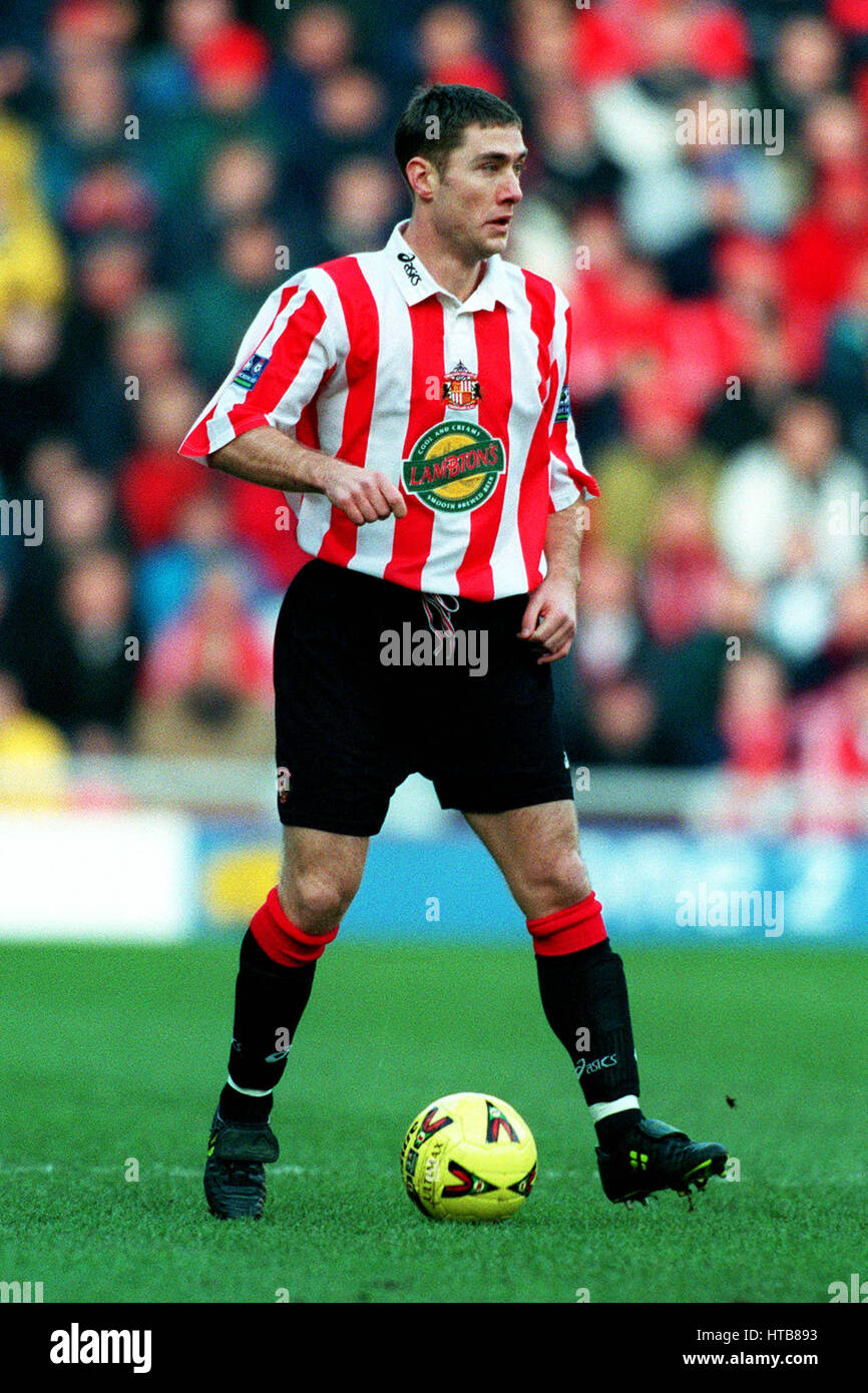 Makin 1999 hi-res stock photography and images - Alamy