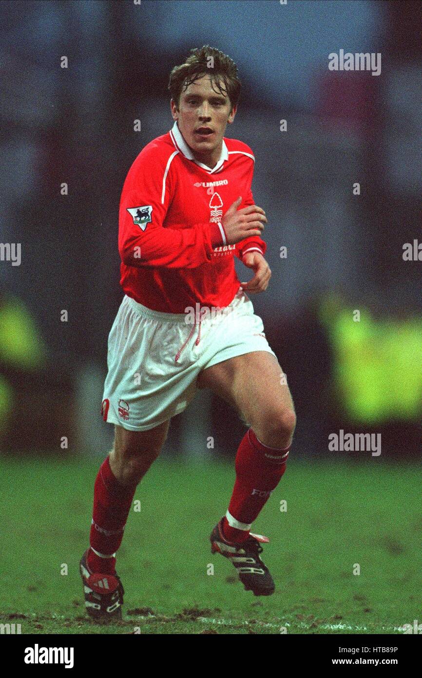 ALAN ROGERS NOTTINGHAM FOREST FC 18 January 1999 Stock Photo - Alamy