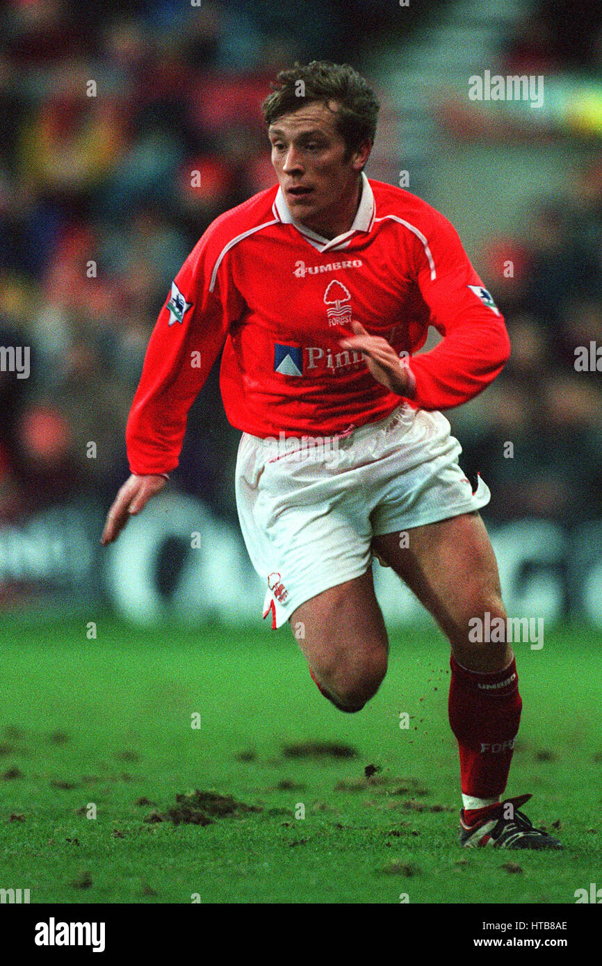 ALAN ROGERS NOTTINGHAM FOREST FC 16 January 1999 Stock Photo - Alamy